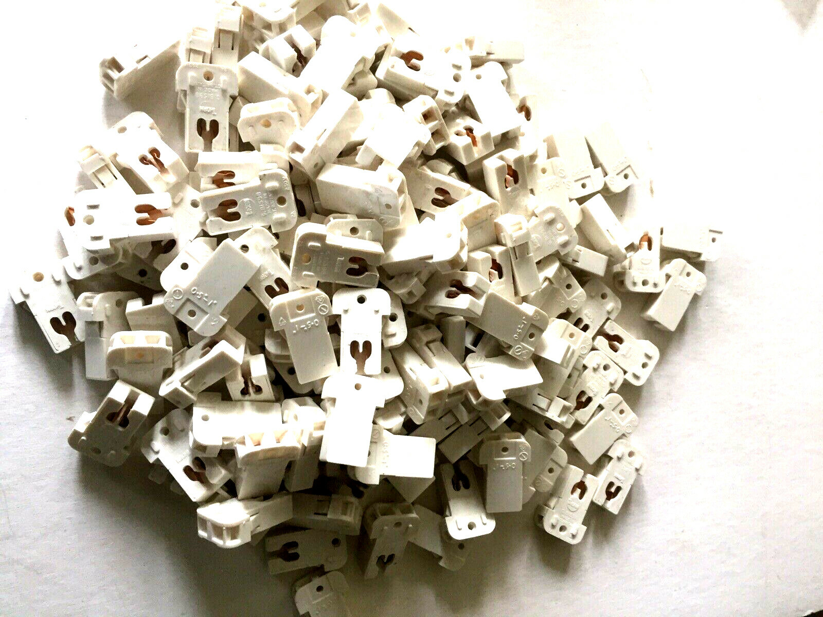 T5 Fluorescent & LED Tube Tombstone Lamp Holders Snap-in. Pack of 10 | eBay