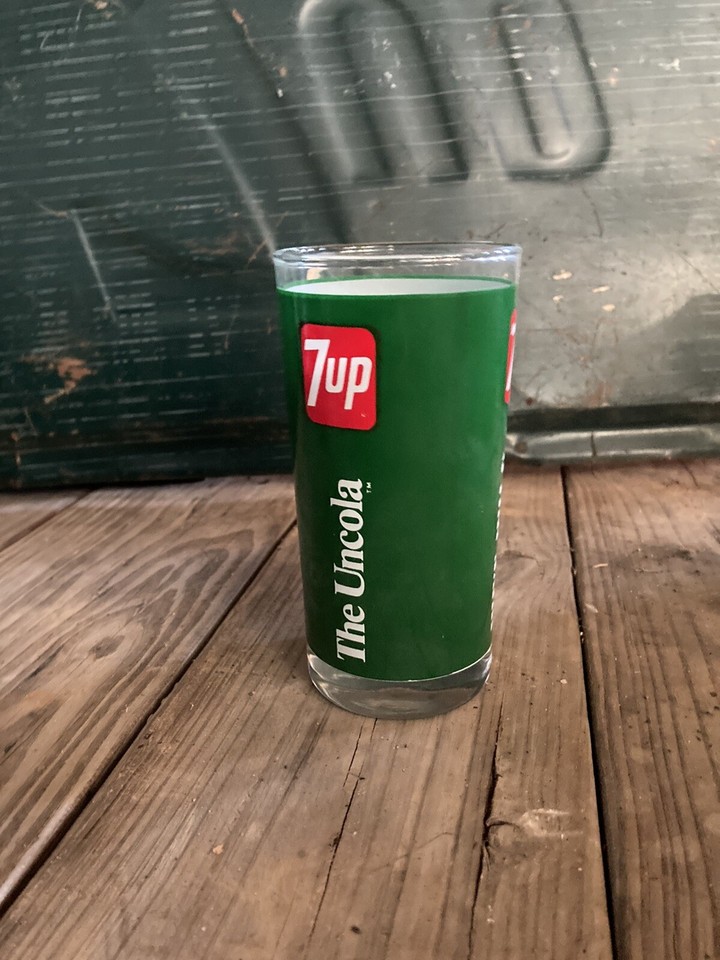 7 up glass cup Wet And Wild The Uncola Vintage Collectible Antique ...