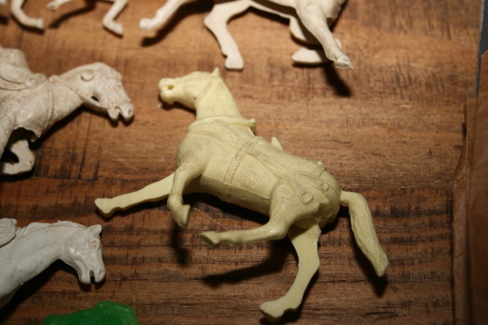 Vintage lot 50 plastic Tim Mee Marx Lido Western Cowboy Figures Horses ...