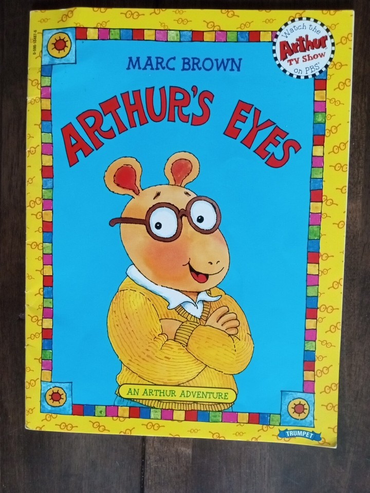 Arthur Books by Marc Brown Lot of 3 8x11 Babysits + Eyes + Writes A ...