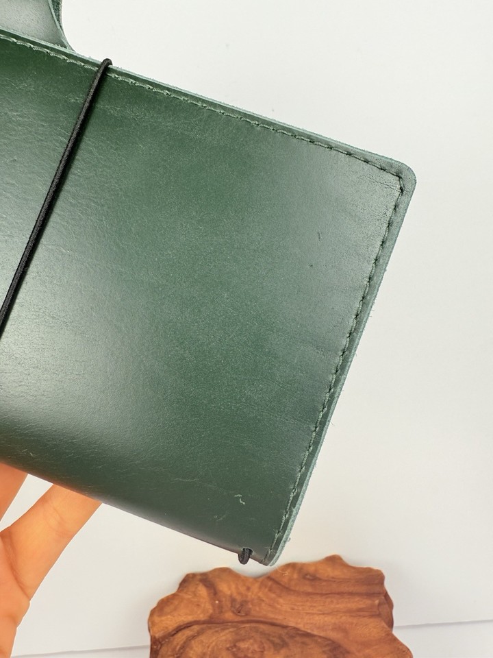 Chic Sparrow Retired Antique/Olive? Green Leather Travelers Notebook | eBay