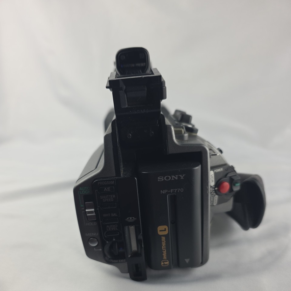 Sony DCR-VX2100 Handycam Camcorder Beautiful Condition With Fixable ...