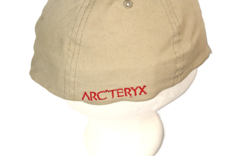 ARC'TERYX COTTON SPANDEX GOLF HAT--L/XL--LOGOS--TOP SPOTLESS QUALITY ...