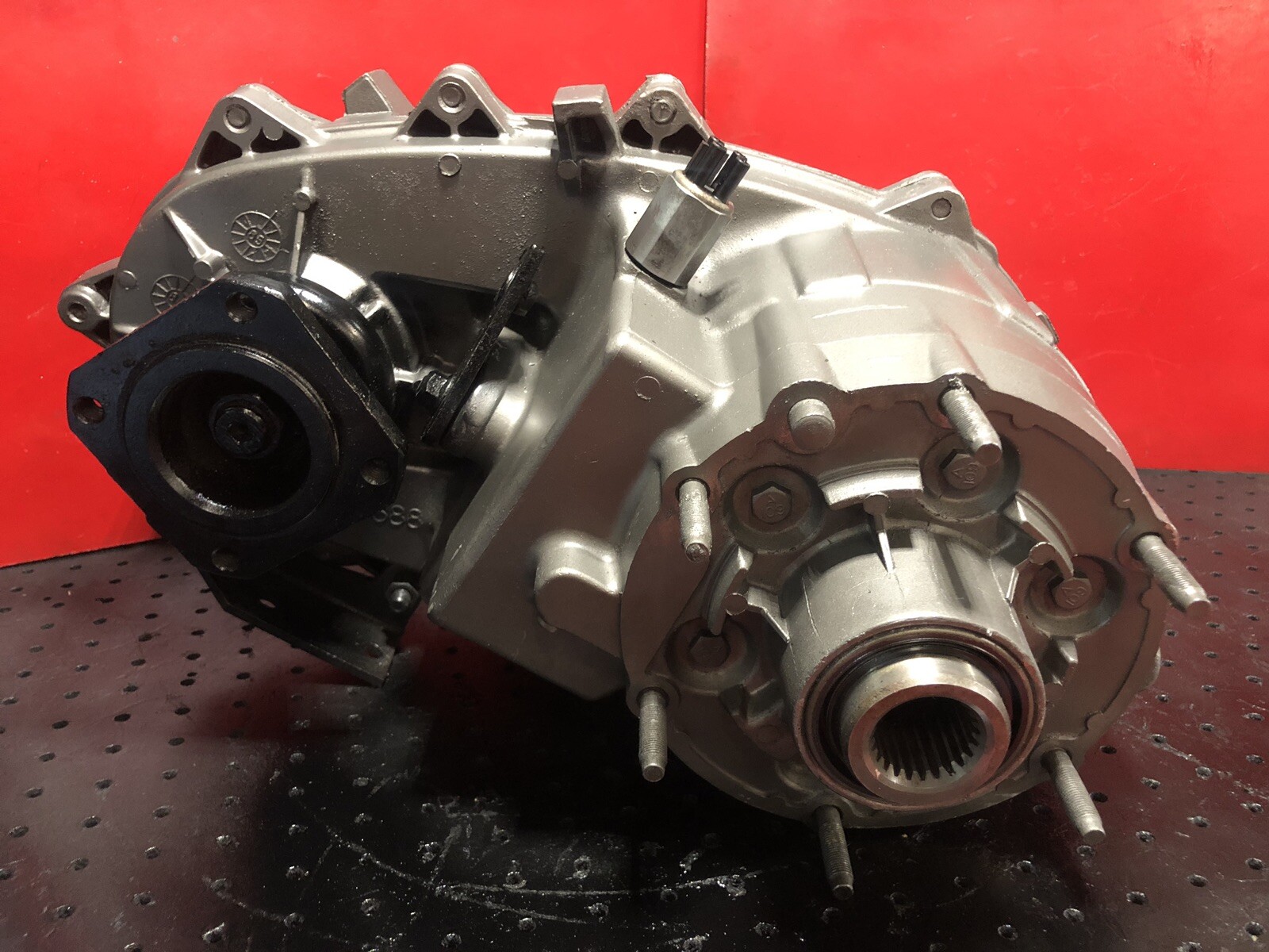 1984-1987 Dodge Ram Charger 208D Transfer Case Passenger Side Drop | OE