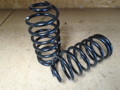 Triumph TR7 TR8 ** Pair REAR Road suspension SPRINGS ** Standard ride ...