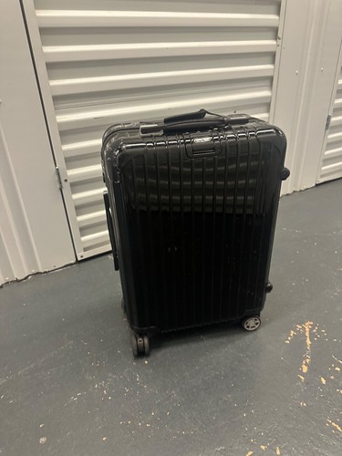 Rimowa Salsa Deluxe Multiwheel 21” Carry On (current essential cabin s ...