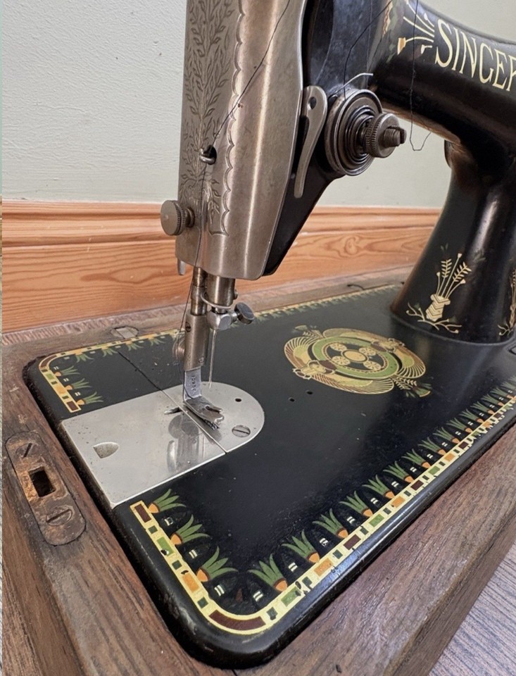 1915 Singer 66K Lotus Hand Crank Sewing Machine Original Receipt and ...