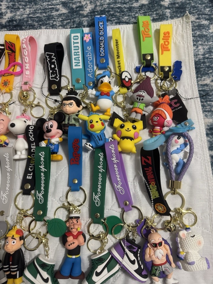 NWT 29 Assorted Cartoon/Character Key Chain | eBay
