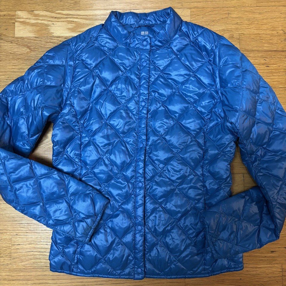 Uniqlo Blue Quilted Ultra Light Down Filled Preppy Coastal Packable ...