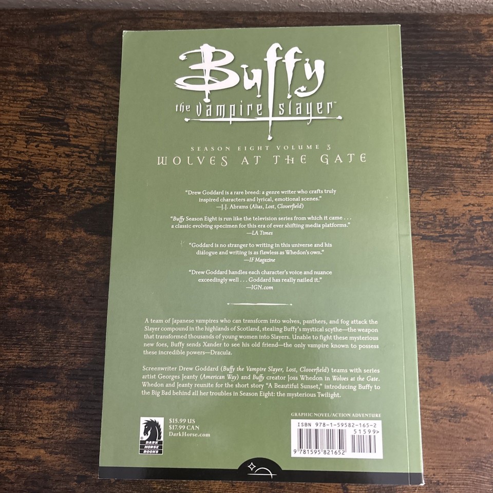 Buffy the Vampire Slayer Season 8 Volume 3: Wolves at the Gate by Joss ...