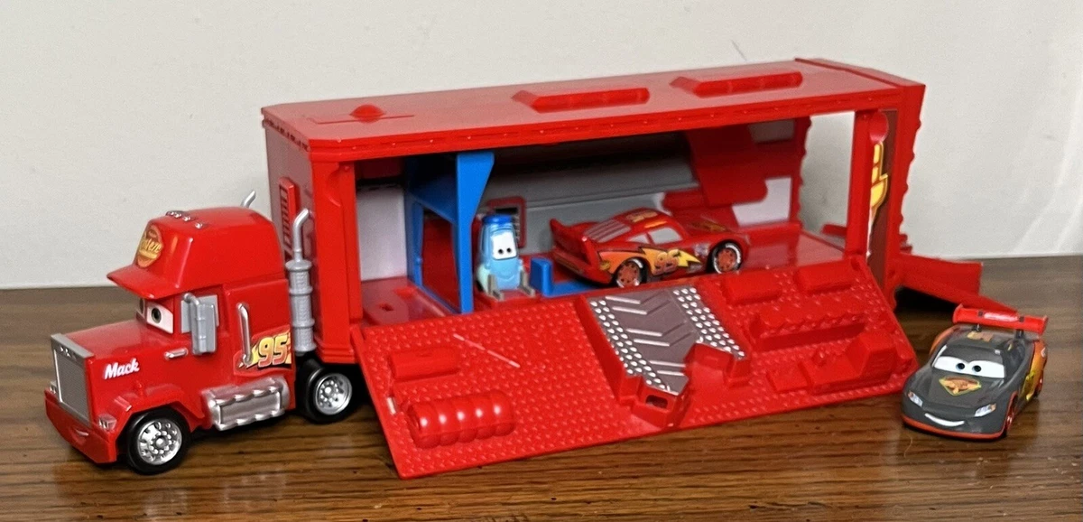 Cars Mack Trailer Side