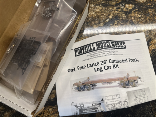 Foothills Model Works On3 Kit #FMW-2215 26' Connected Truck Log Car w ...