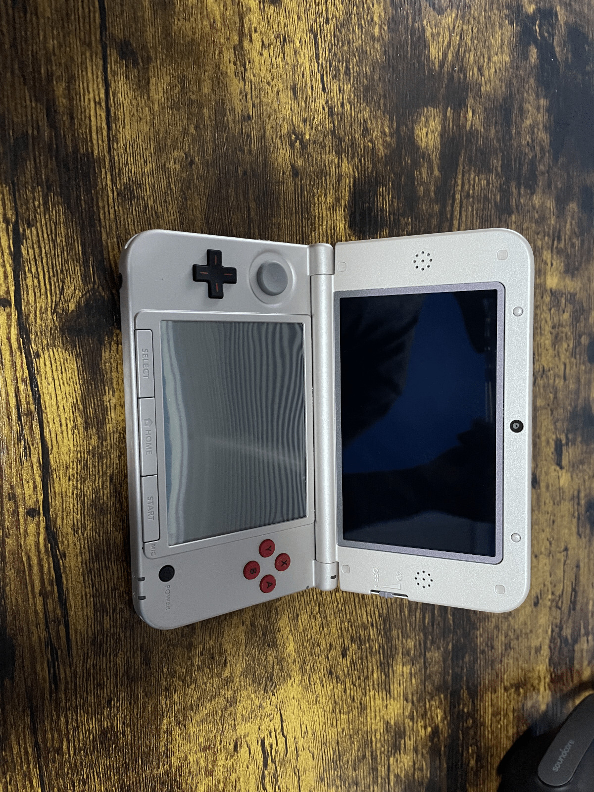 Nintendo 3DS XL Retro Silver Edition Working With Original Case ...