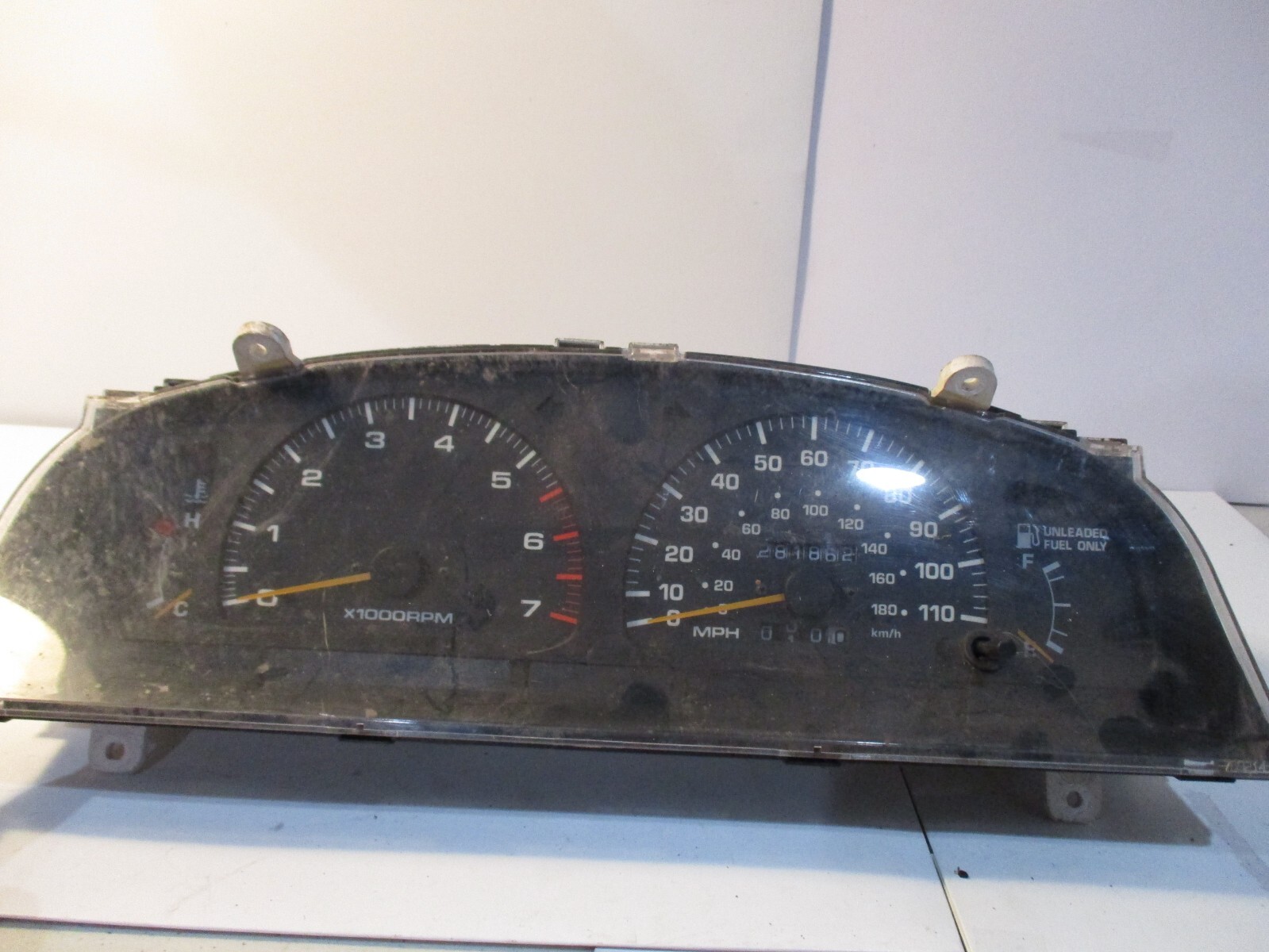 96-97 4RUNNER 281K SPEEDOMETER DISPLAY INSTRUMENT CLUSTER GAUGES ...