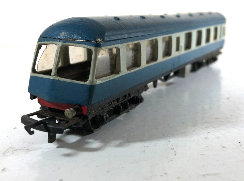 Tri-ang TT Gauge Blue Pullman Railcar (?) Coach Conversion Model ...