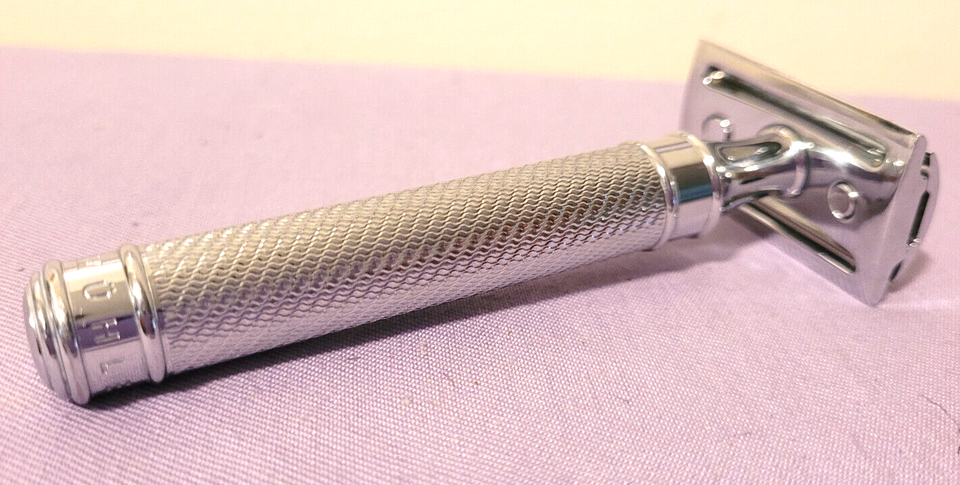 Muhle Traditional R89 Grande Large Closed Comb Chrome Safety Razor ...