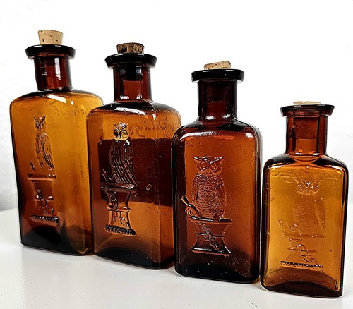 RARE GRADUATED SET OWL DRUG COMPANY AMBER BOTTLES | eBay