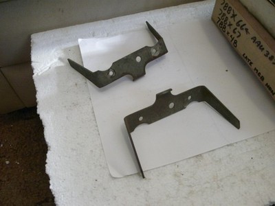 SPEEDOMETER OR TACHOMETER GAUGE RETAINER BRACKET TRIUMPH TR2 TR3 SOLD ...