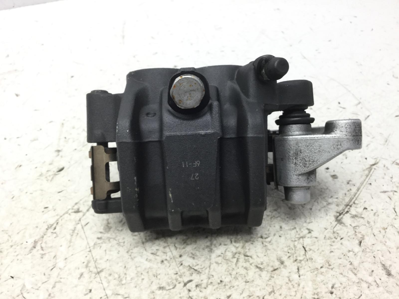 Brake Caliper Front Wheel Base Mount 80 MM TRIUMPH STREET TWIN 900 2017 ...