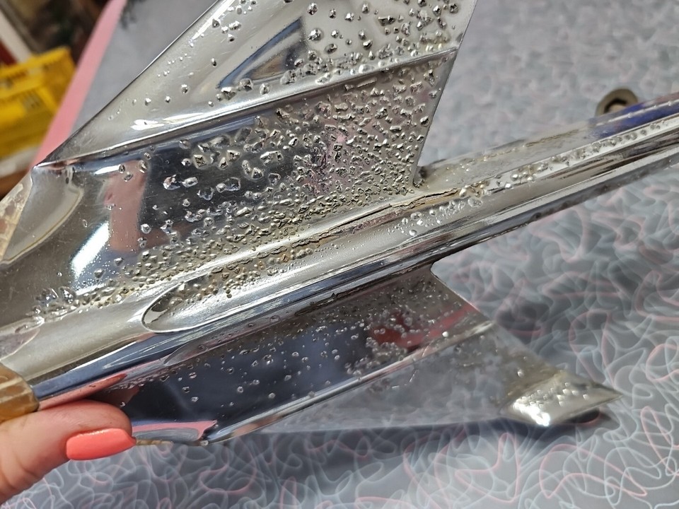 1954 Pontiac chieftain hood ornament Emblem Flying Indian Chief Jet ...