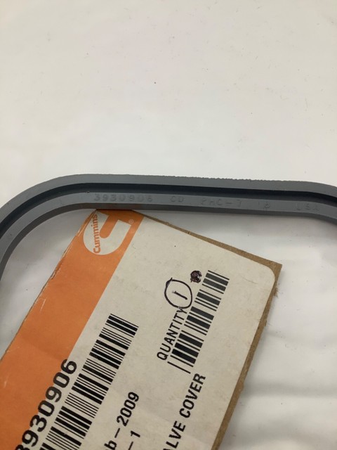 Cummins Valve Cover Gasket 3930906 Set of 6 for sale online | eBay