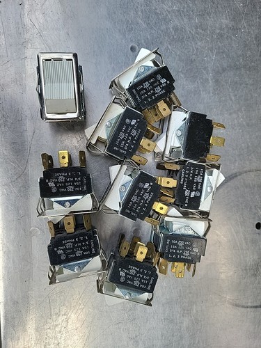 10EA Carling Technologies Rocker Switch Black 10A 250VAC 15A 125 1,2 OR ...