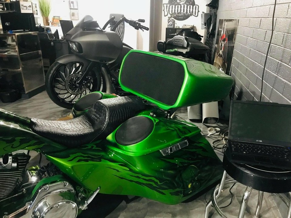 Audio Tour pack Harley Davidson Bagger competition Series Stereo With ...