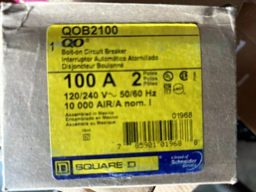 Square D QOB2100 Bolt On 100 A Circuit Breaker 785901019688 | eBay