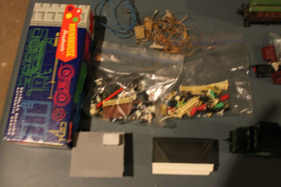 Toys hobbies HO & N scale model railroads trains lot DCC diesel ...