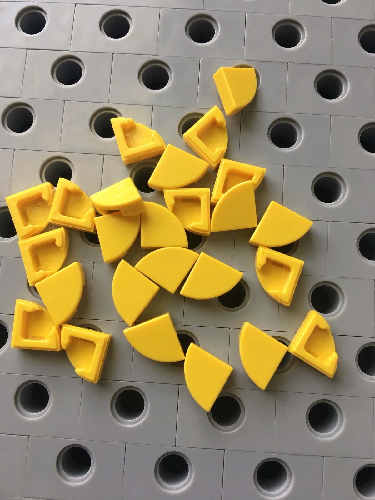 Lego Yellow 1/4 Circle Tile 1x1 Smooth Finishing Floor Corner New Lot ...