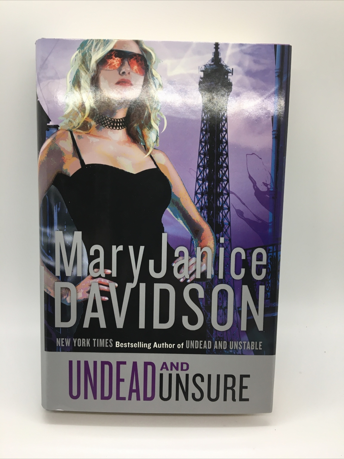 Queen Betsy Ser.: Undead and Unsure by MaryJanice Davidson (2013 ...