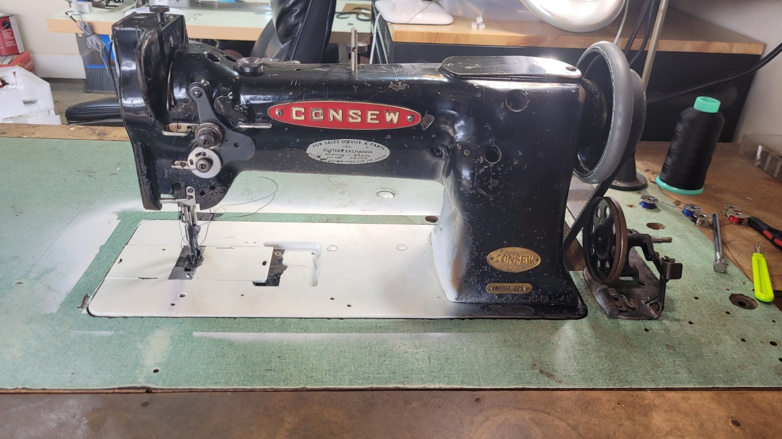 Consew 225 Industrial Leather Sewing Machine | eBay