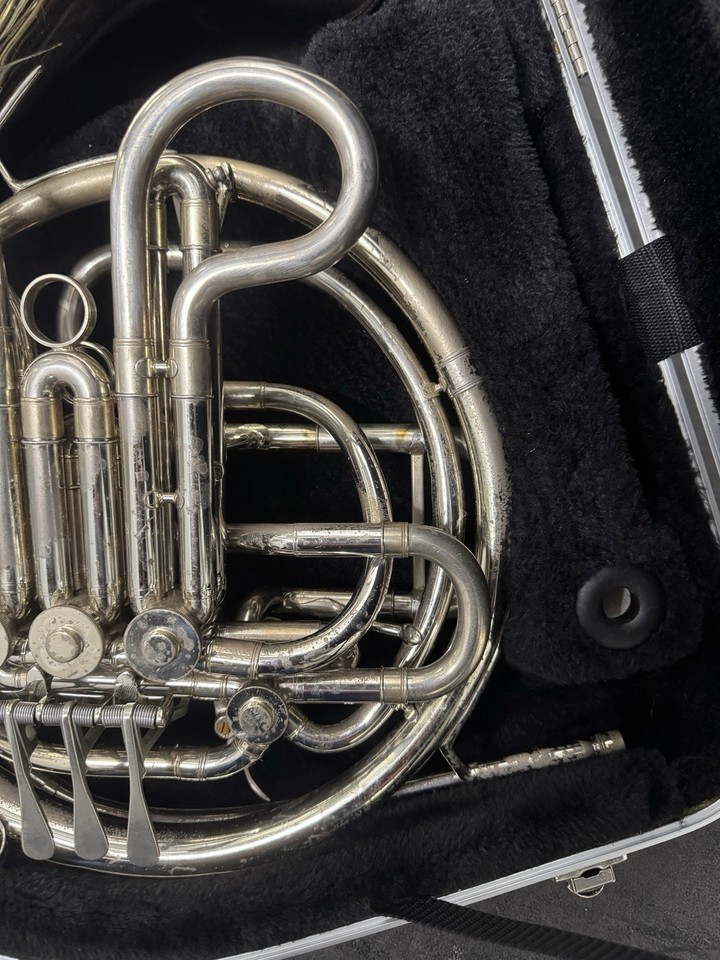 Conn 8D Professional French Horn 🔥 Plays Great! 🔥 | eBay