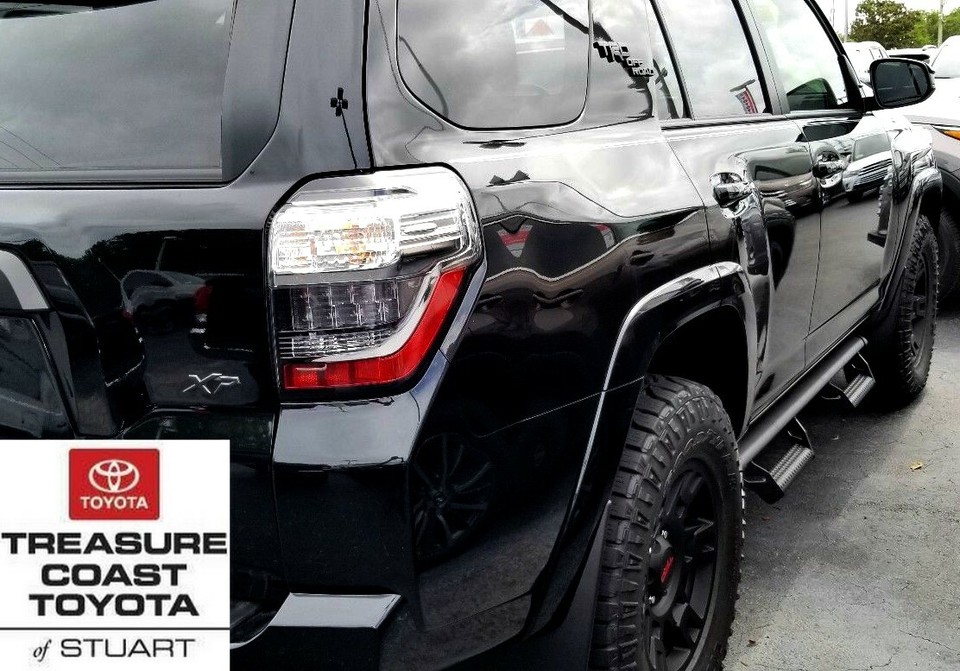 NEW OEM TOYOTA 4RUNNER 2017-2024 PREDATOR PRO STEP BARS | eBay