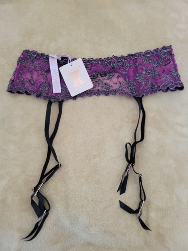 NWT Savage X Fenty Gilded Chains Embroidered Mesh Bra and Garter Belt ...