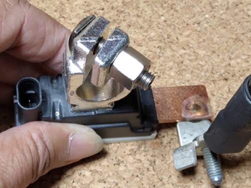 GENUINE LAND ROVER BATTERY NEGATIVE CABLE RANGE ROVER 2010-2012 NEW ...