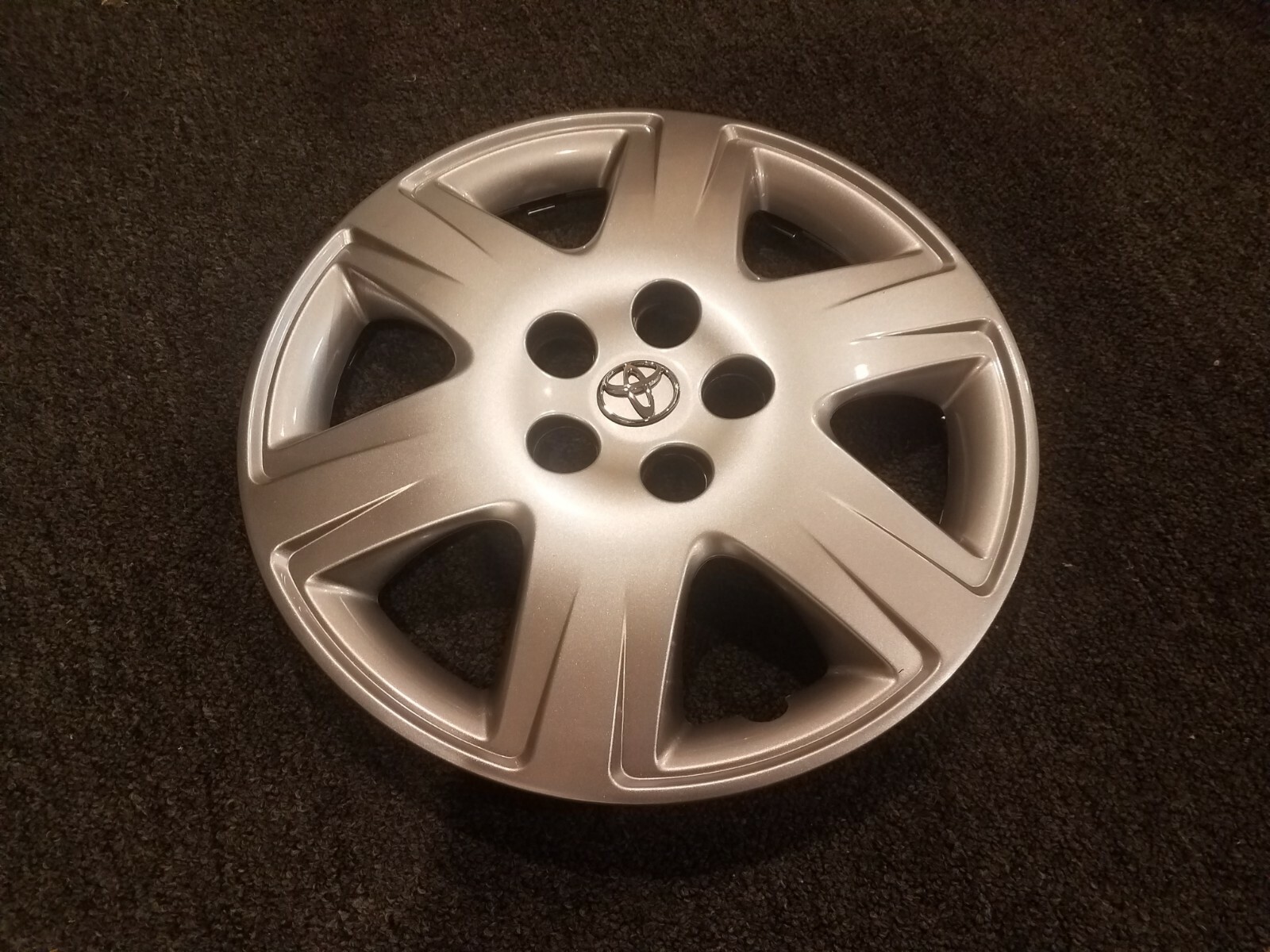 Brand New 2003 2004 2005 2006 2007 2008 Corolla 15" Hubcap Wheel Cover ...