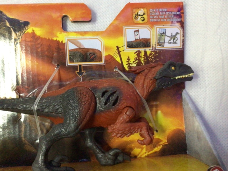Jurassic World Dominion Pyroraptor Action Figure Mattel Extreme Damage ...