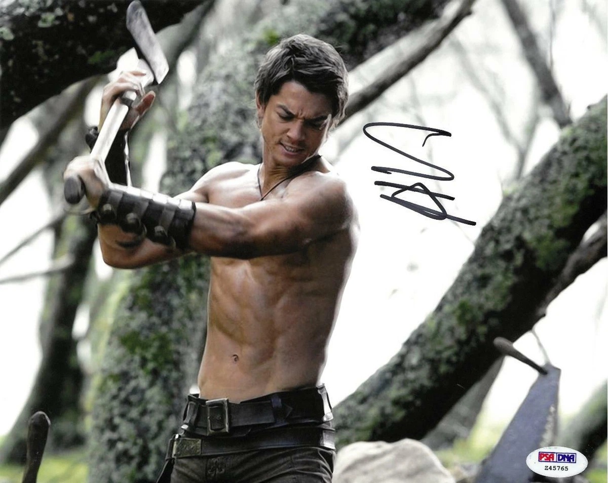 Craig Horner Legend Of The Seeker