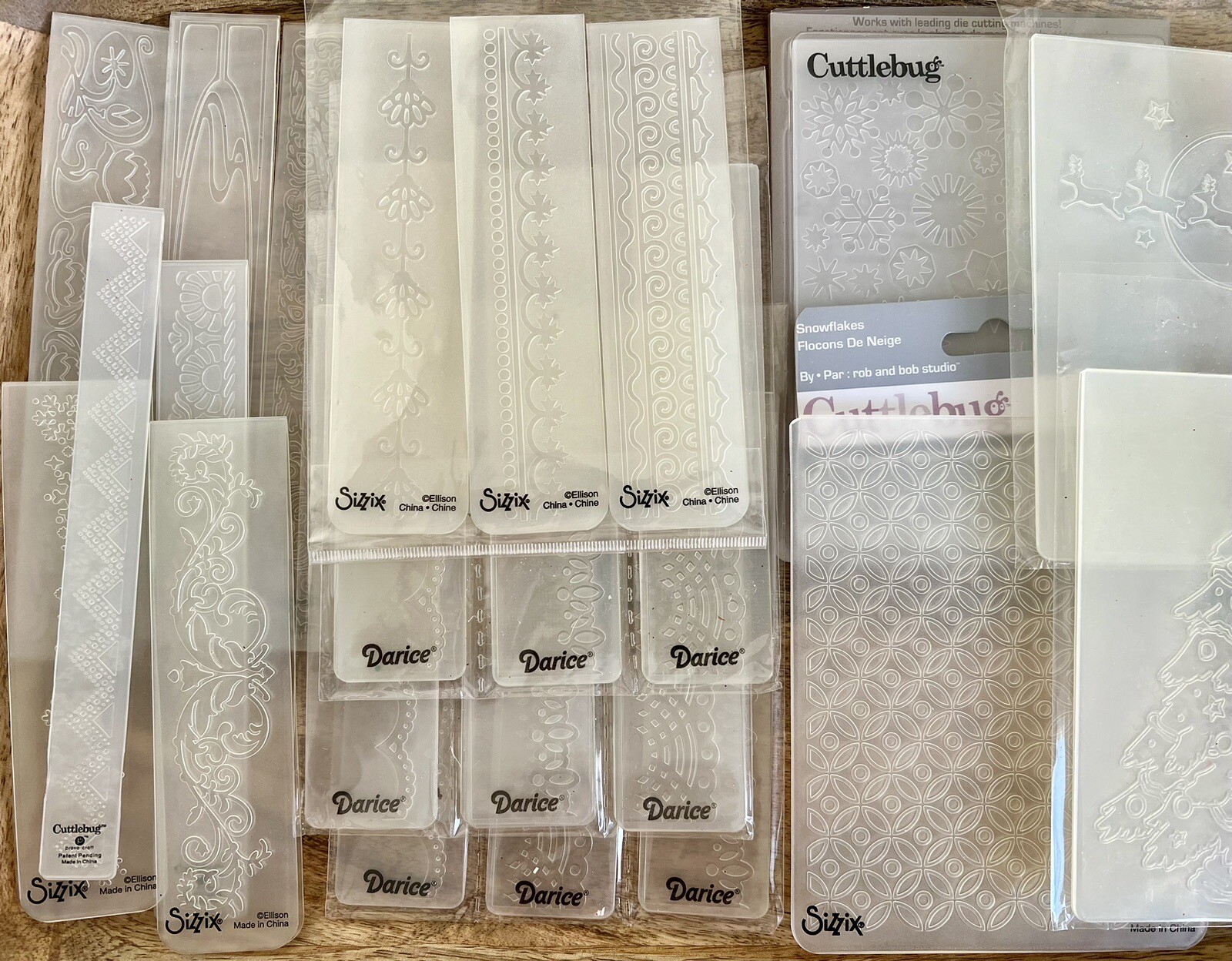 Embossing Folders Lot Sizzix Cuttlebug Darice Christmas Tree Santa ...