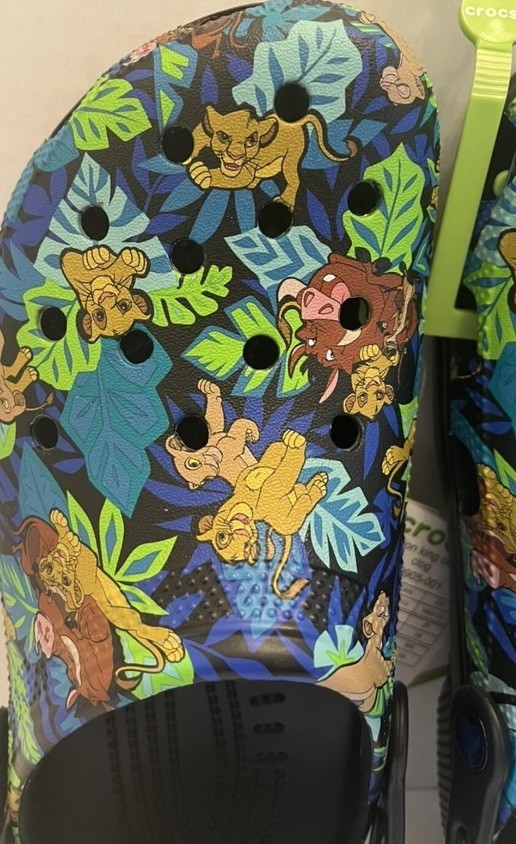 Disney Parks 2024 Lion King Clogs Crocs W 7 M 5 Adult Timon Pumba Simba ...
