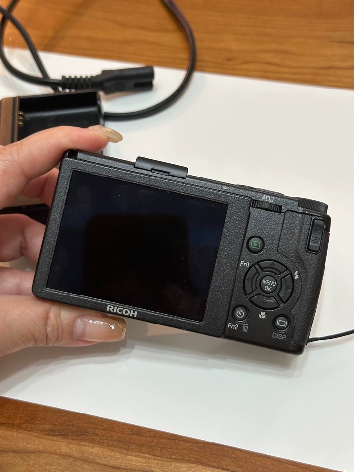 RICOH GR DIGITAL III 3 Digital Camera W/10.0 Megapixel CCD Sensor Black ...