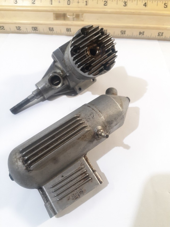 OS MAX FP 40 Nitro R/C Engine With Exhaust Pipe Selling As Parts Has ...