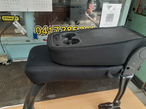 FORD UTE FG XR XT COLUMN SHIFT AUTO CENTRE SEAT ONLY | eBay Australia