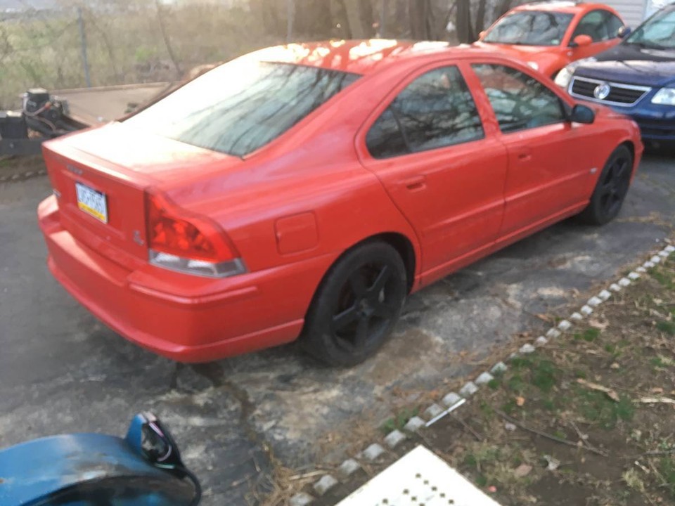 2006 and 2004 VOLVO S60R PART-OUTS PARTS BODY INTERIOR ENGINE ...