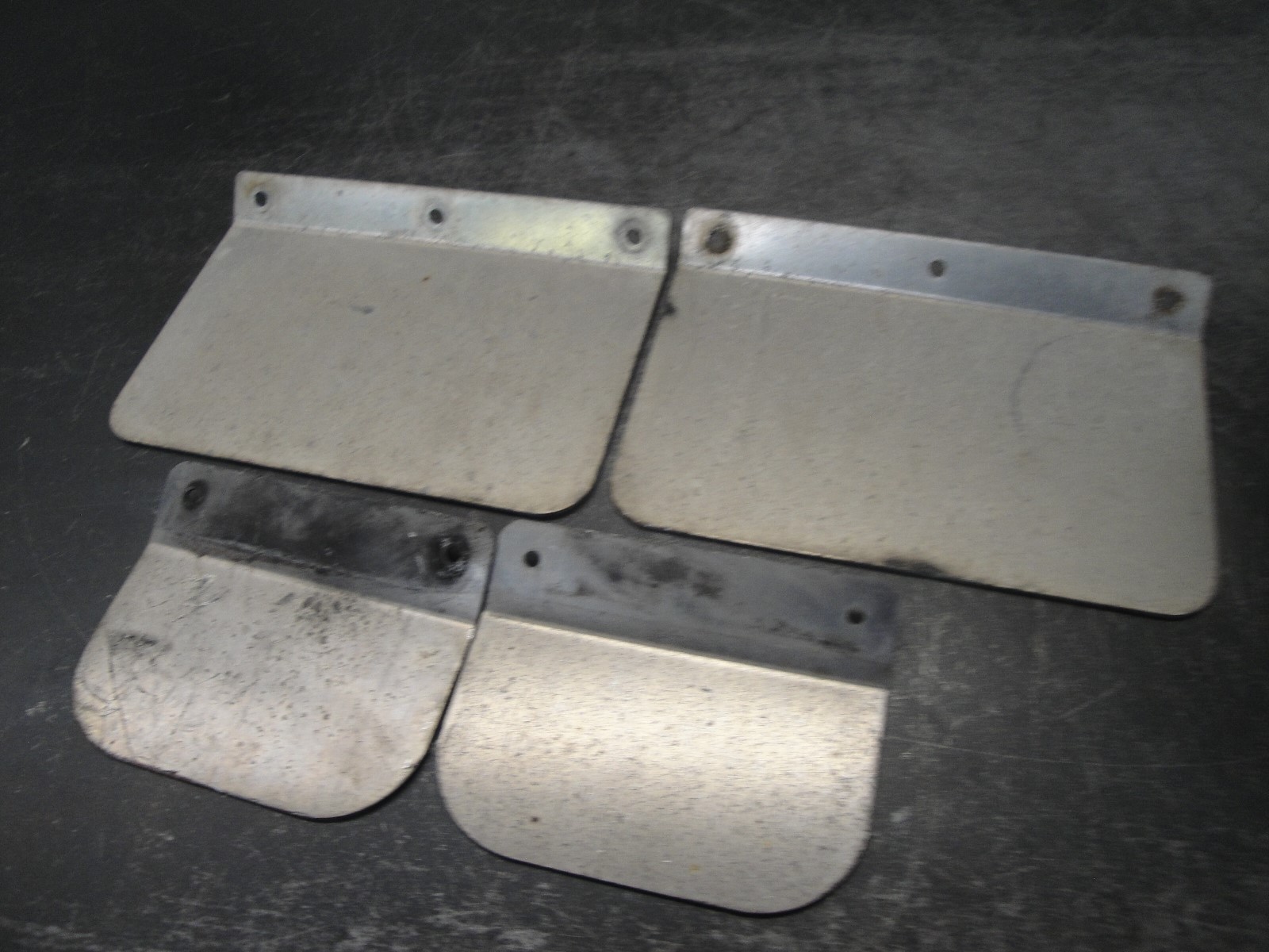 90 1990 POLARIS INDY TRAIL 488 SNOWMOBILE BODY PLATES PLATE MOUNTS ...