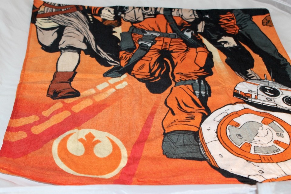 New with Tags Disney Star Wars The Force Awakens Beach Towel Below $29. ...