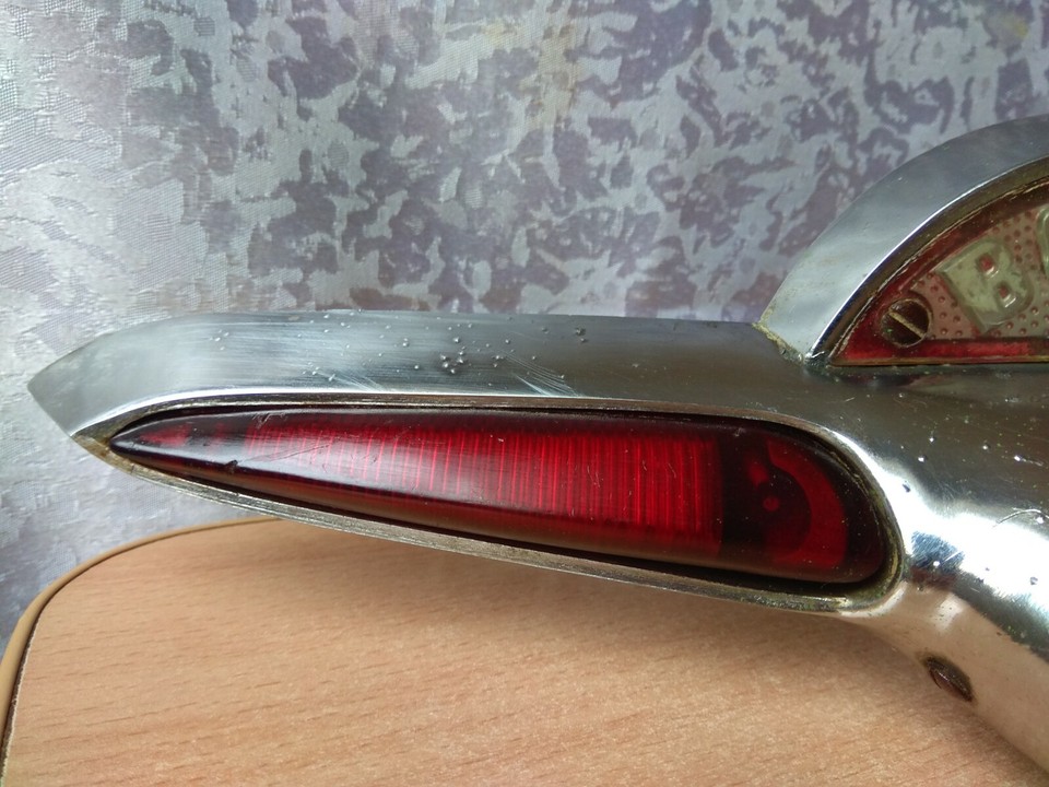 Vintage Soviet USSR Car Gaz Volga Газ 21 tail LIGHT lamp Baggage barge ...