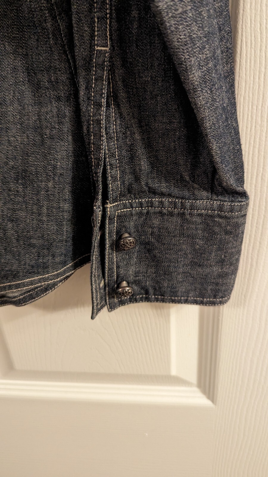 100% Authentic Rock And Republic Denim Shirt - Gem
