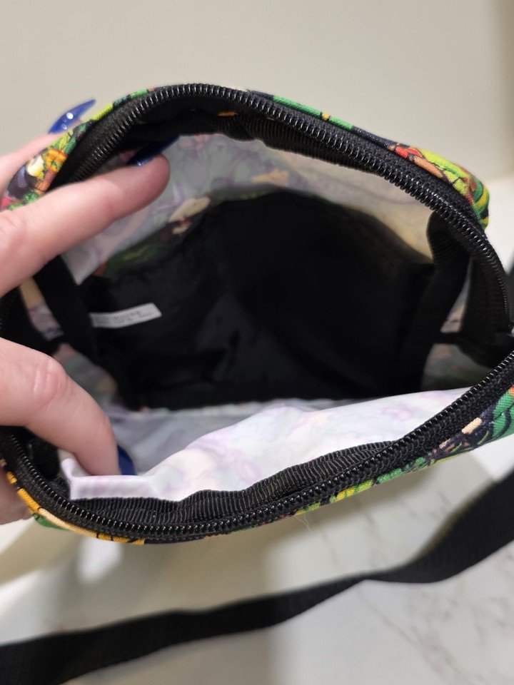 SAX Peanuts-themed mini backpack Super Cute Excellent Cond Snoopy ...